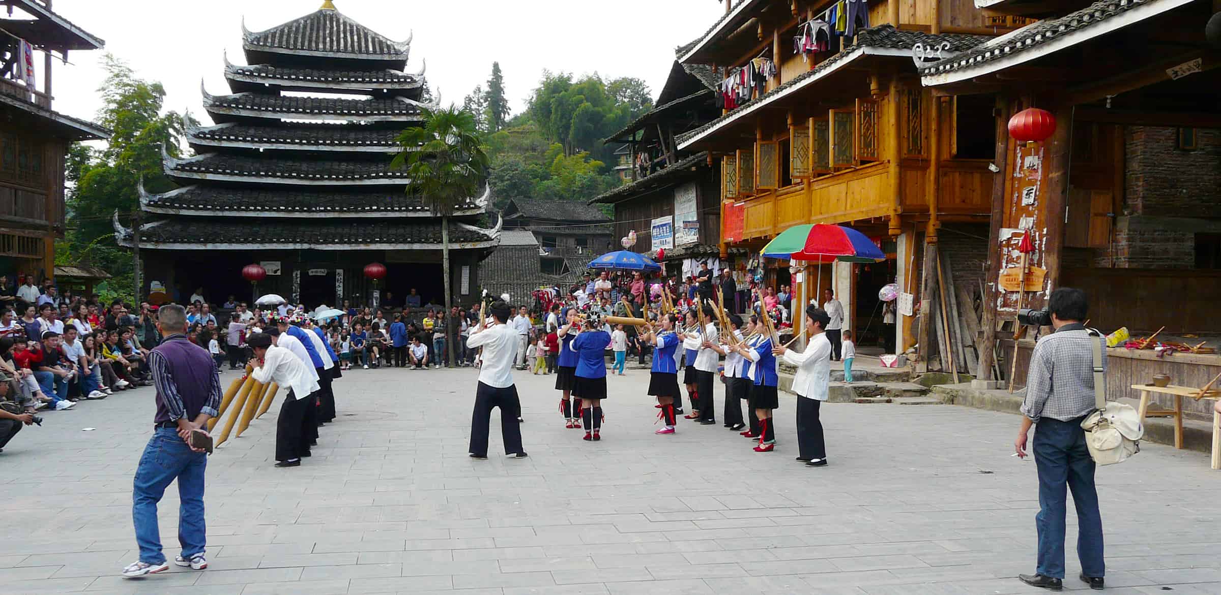 Dong etnische bevolkingsgroep in China - Reisvormen